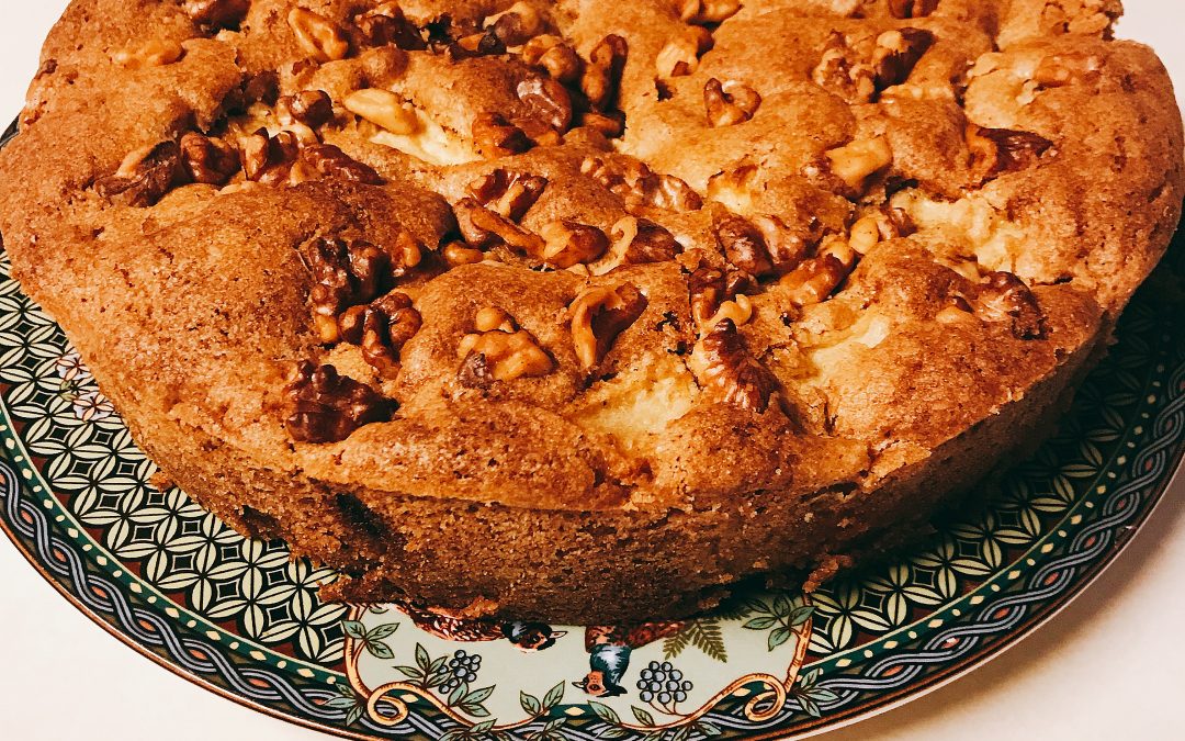 Best Autumn Apple Cake - Meaningful Midlife!
